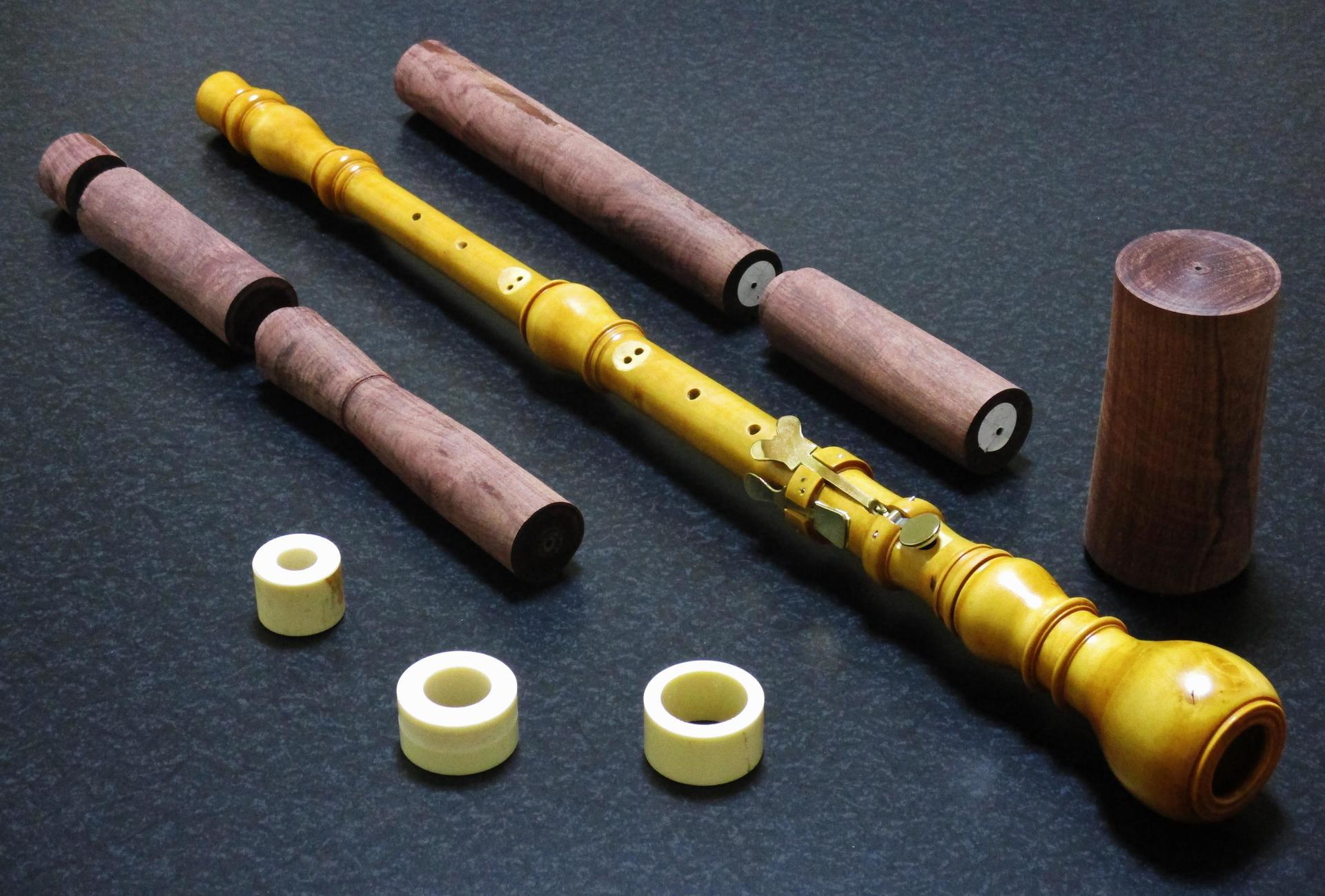 オーボエ・ダモーレ： Eichentopf モデルを紫檀でつくります バロック木管図書館 Woodwind